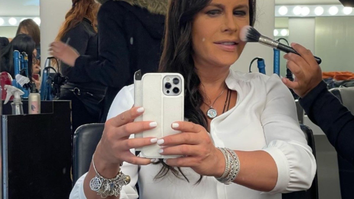 Así fue la transición de la actriz Karla Gascón a mujer trans | DIVERSO ...